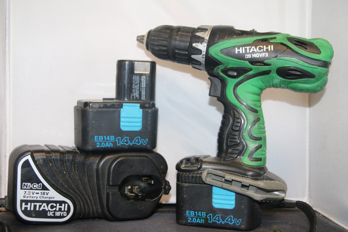 Hitachi ds14dvf3 Accu boormachine (Kavel nr: 747934, Eindtijd : 17 Jun ...