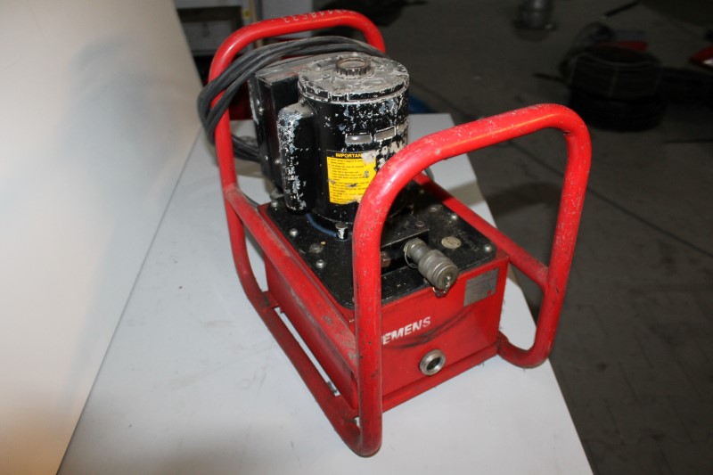BURNDY Electric hydraulic pump Cat II EP 10 10.000 PSI (Kavel nr ...