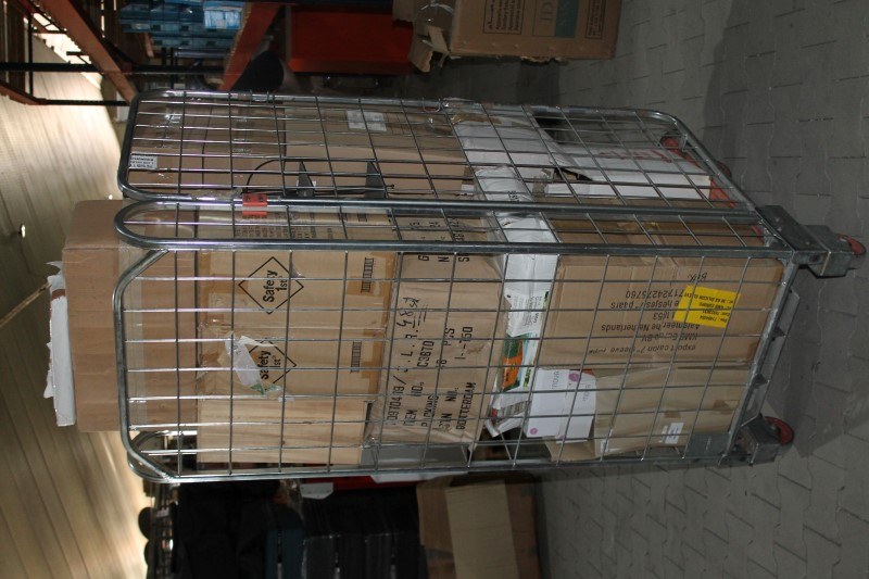 Inhoud container div volle dozen mix partij ex container (Kavel nr ...