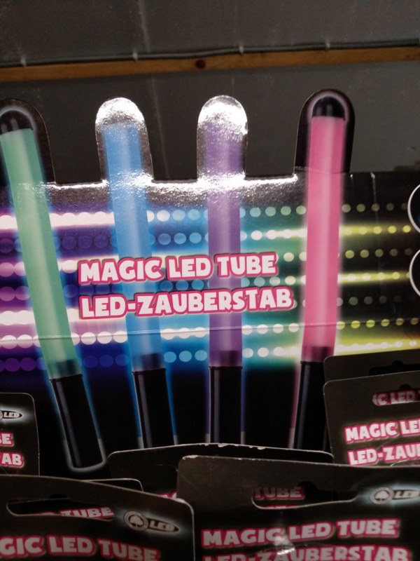 Magic LED tube inc batt 12 stuks in nette display (Kavel nr: 859800 ...